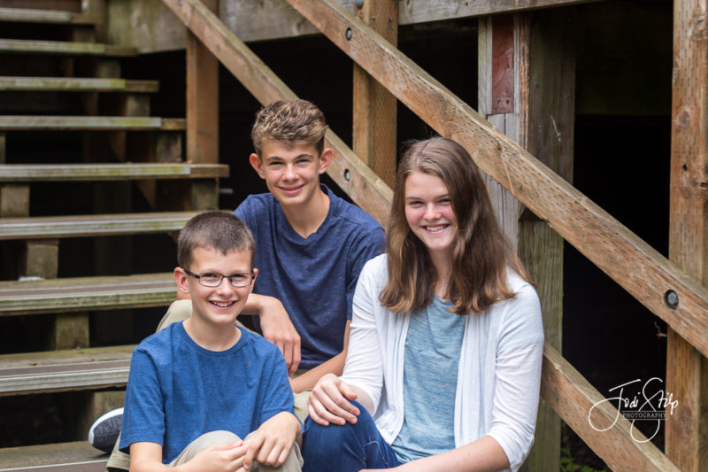 Combining Family and Senior Portraits – Jodi Stilp Photography, LLC.